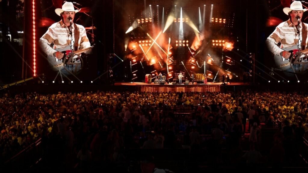Zach Top to Headline Night 1 of 2026 Coors Light Birds Nest at WM ...